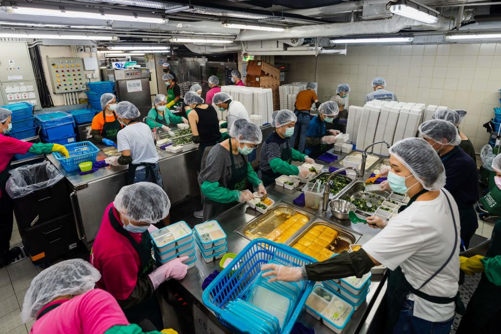 Staff Volunteering- Food Angel Meal Boxes Preparation | 大学活动日历 - 香港科技大学